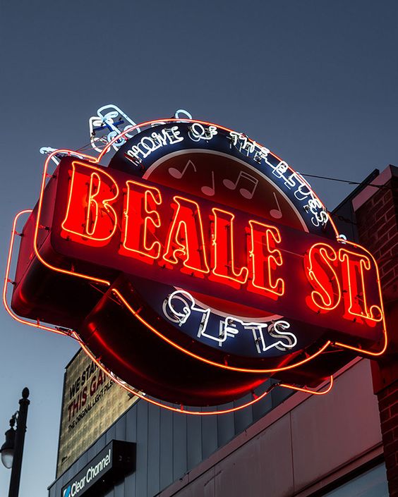 Best Sign Manufacturer | LED & Digital Sign Manufacturing Near Me