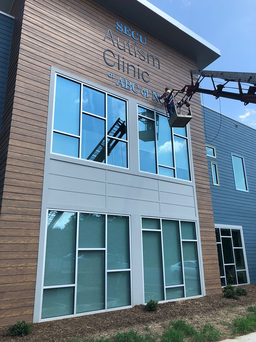 Best Outdoor Signs Greensboro | Custom Exterior Signs Near Me