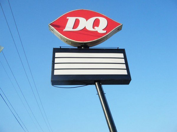 Milwaukee Outdoor Signs | Custom Exterior Signs & Graphics