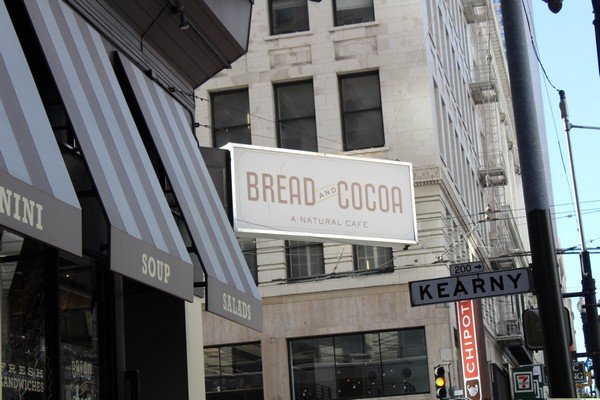 Milwaukee Outdoor Signs | Custom Exterior Signs & Graphics