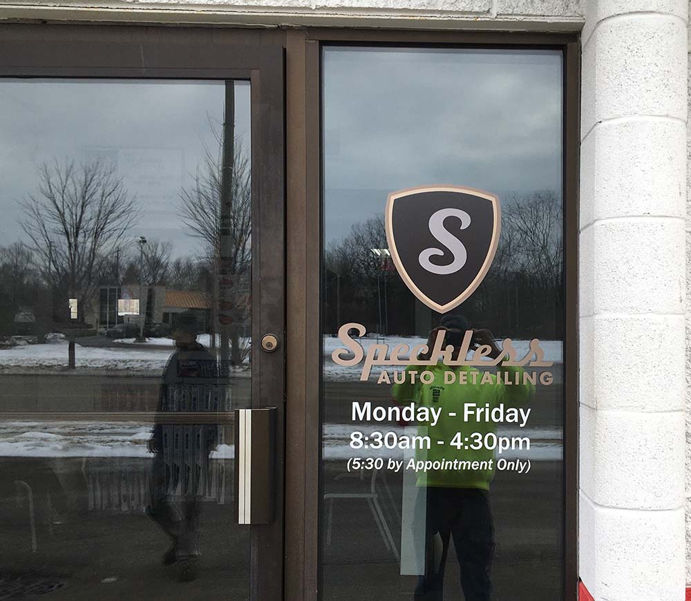 Milwaukee Vinyl Signs | Durable & Custom Commercial Graphics