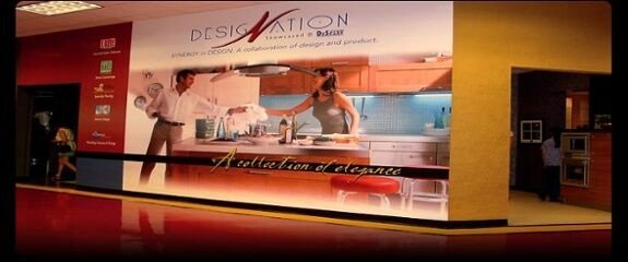 Milwaukee Vinyl Signs | Durable & Custom Commercial Graphics