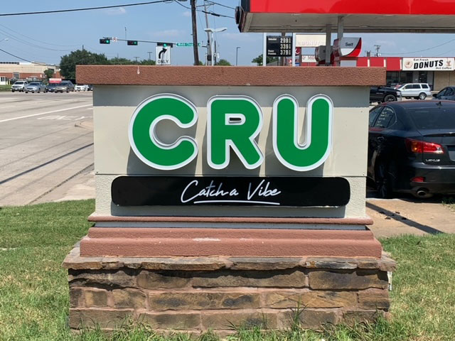 Best Sign Company Dallas TX | Custom Signs & Vehicle Wraps Near Me